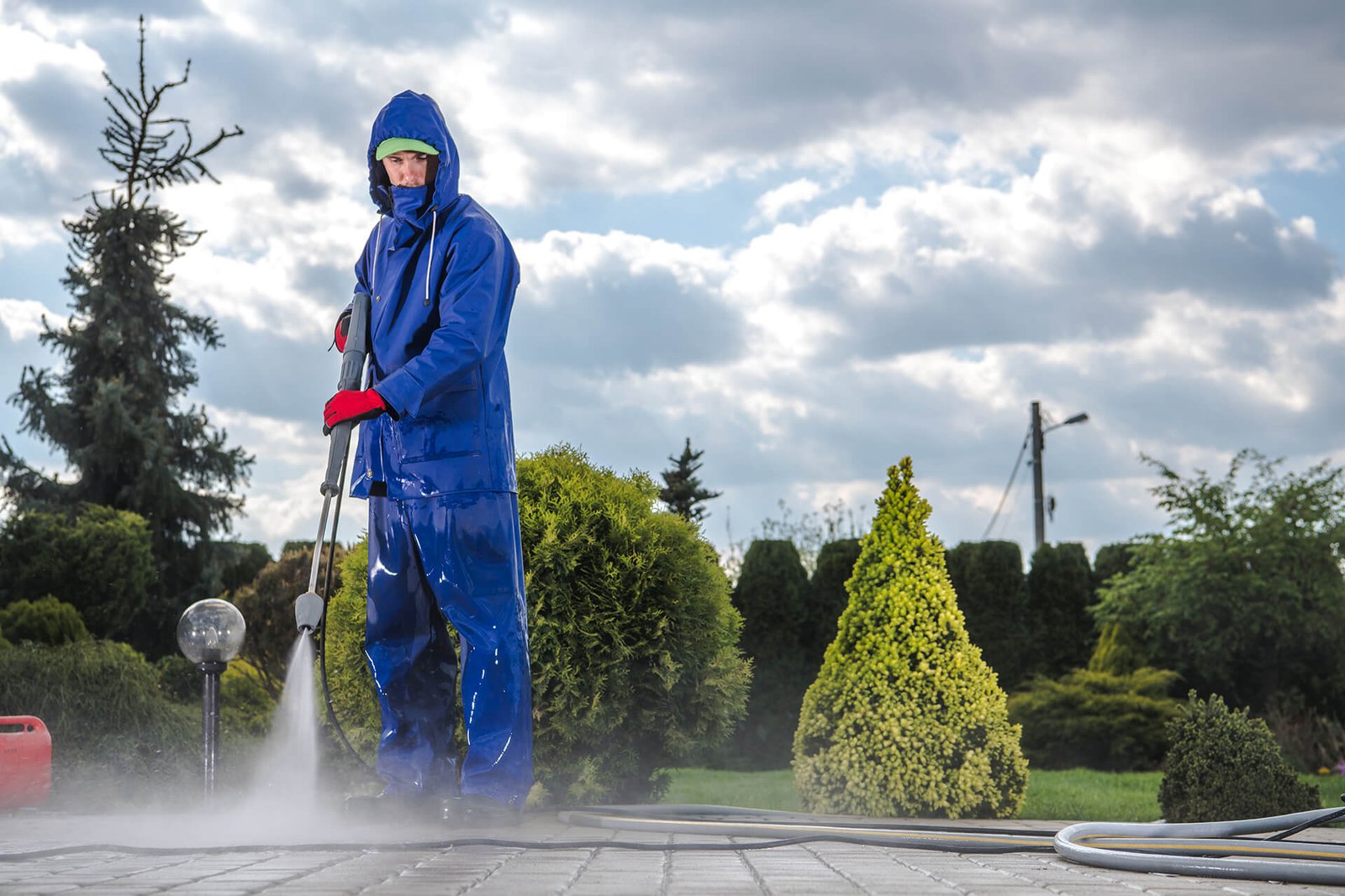 Pressure Washing Rentals: Why Hiring a Pressure Washing Service is a ...